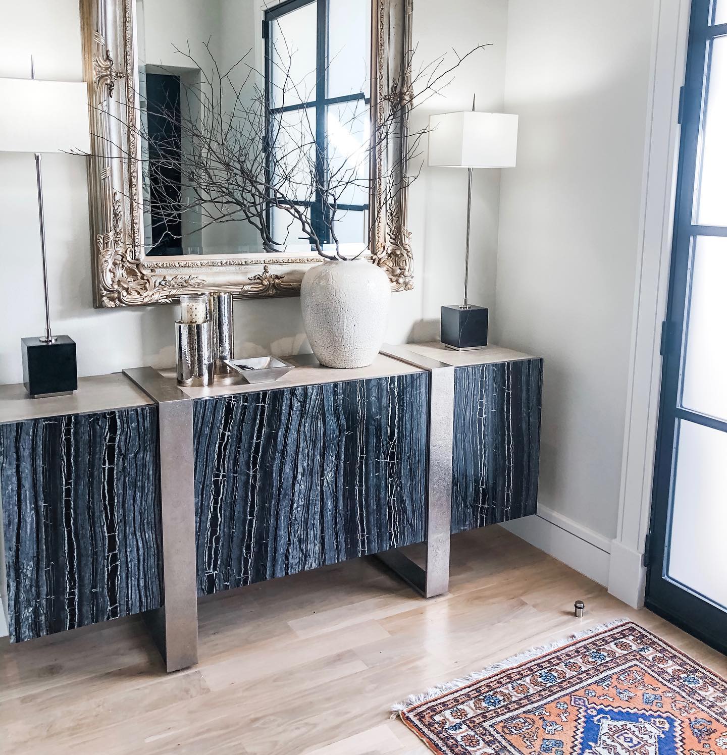 Benjamin Moore Intense White OC-51 | Undertones, Photos, Color Palettes