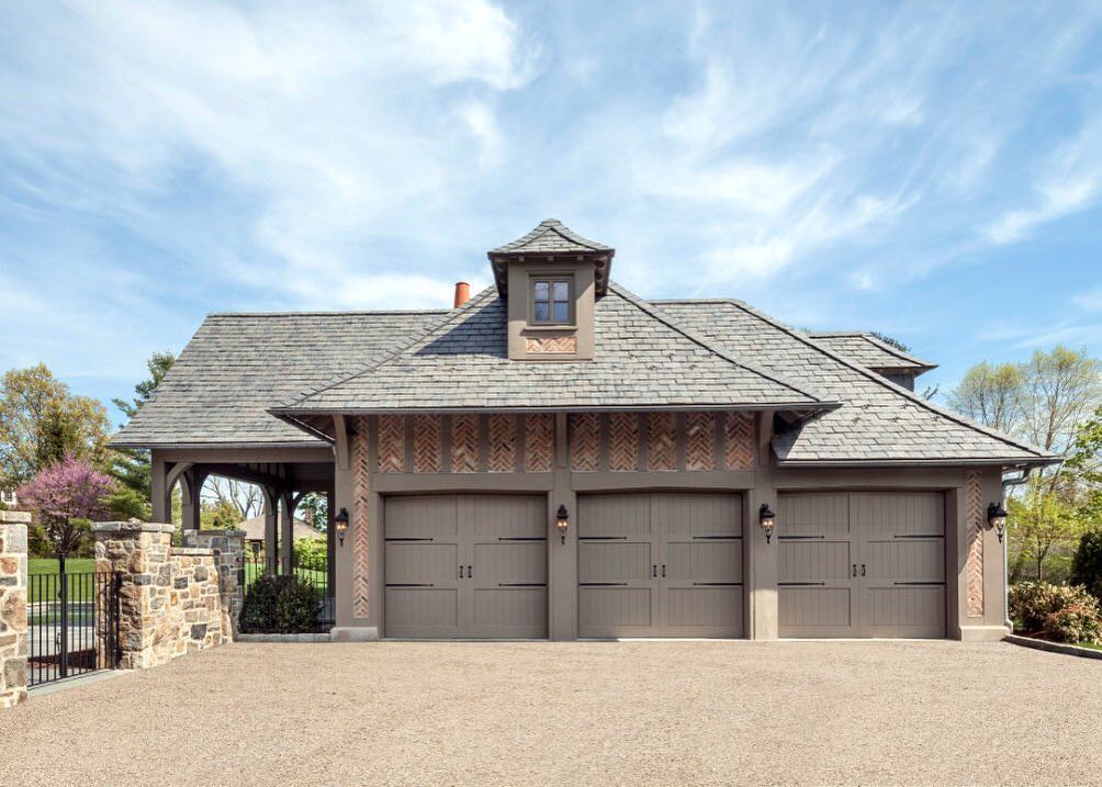 Benjamin Moore Kingsport Gray HC-86 | Undertones, Photos, Color Palettes